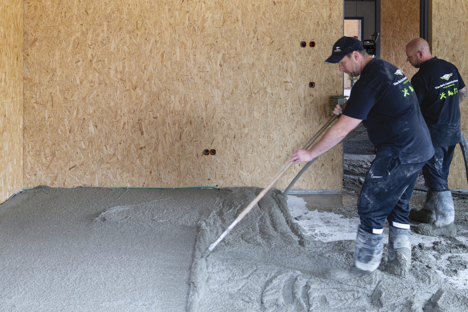Betonvloer storten met isolatie: onze alles in één oplossing
